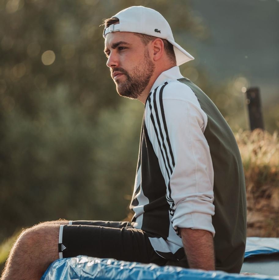 #31 Valouzz Youtubeur Instagrameur Streameur twitch Twittereur ...